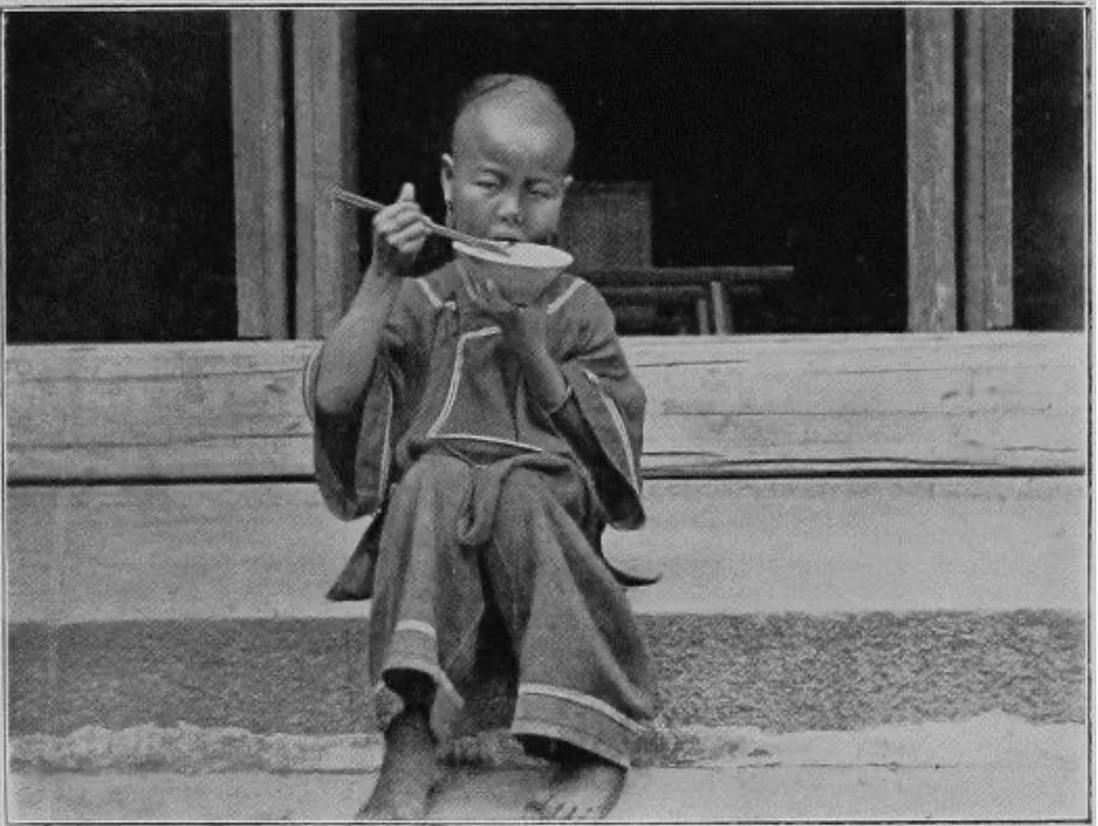 Snapping China Before the Revolutions - The Middle Land