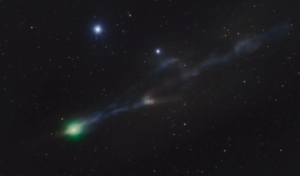 3I/ATLAS Isn’t Breaking Up — It’s Forming Strange New Structures - The ...