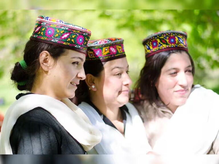 The Hunzas: The Mountain Tribe That Cracked The Secrets of Longevity ...
