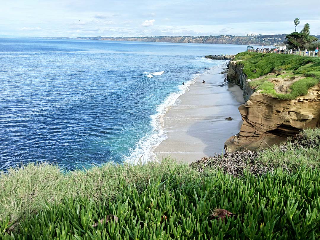 A Place Once Called "Green Dragon" in California - The Middle Land
