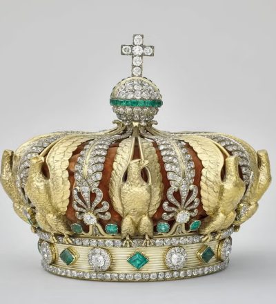 Flying Rockets in Ancient China - The Middle Land