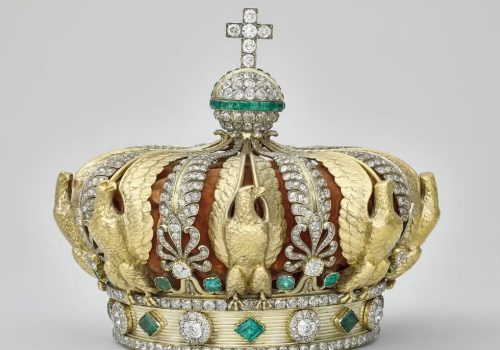 Flying Rockets in Ancient China - The Middle Land